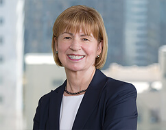 Elizabeth Michelson | Everett Family Lawyer